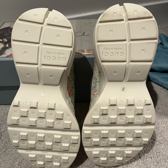 Gucci | Shoes | Gucci Rayton Floral Sneakers Size 37 | Poshmark